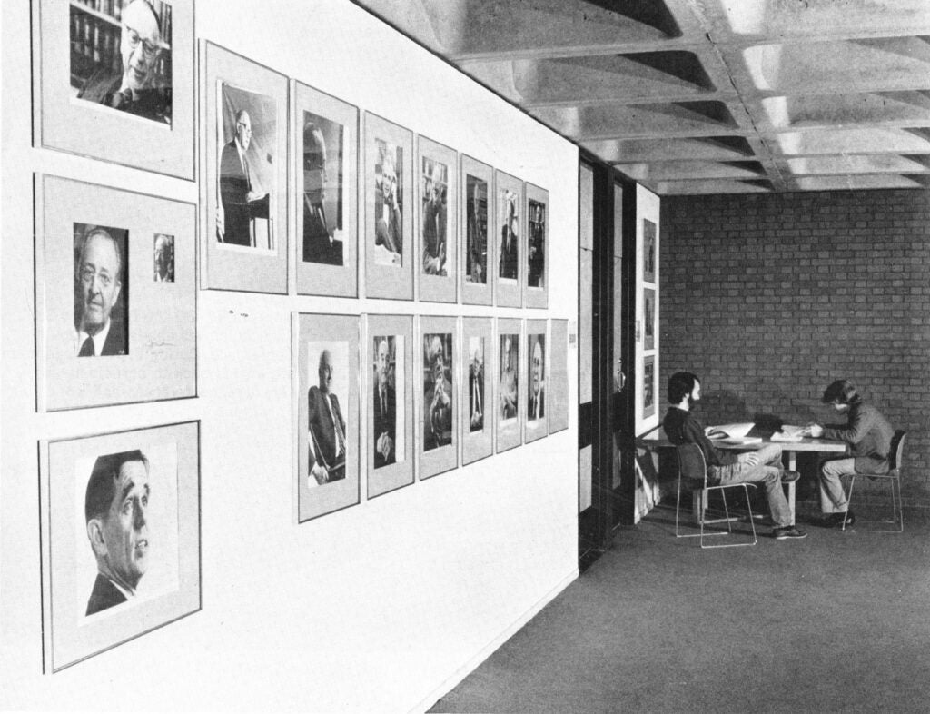 Harvard Law School's faculty portraits: A backdrop for daily life at ...