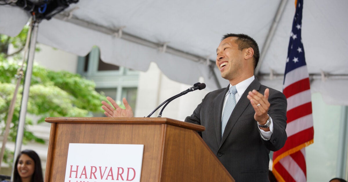 Wu honored by Class of 2017 - Harvard Law School | Harvard Law School