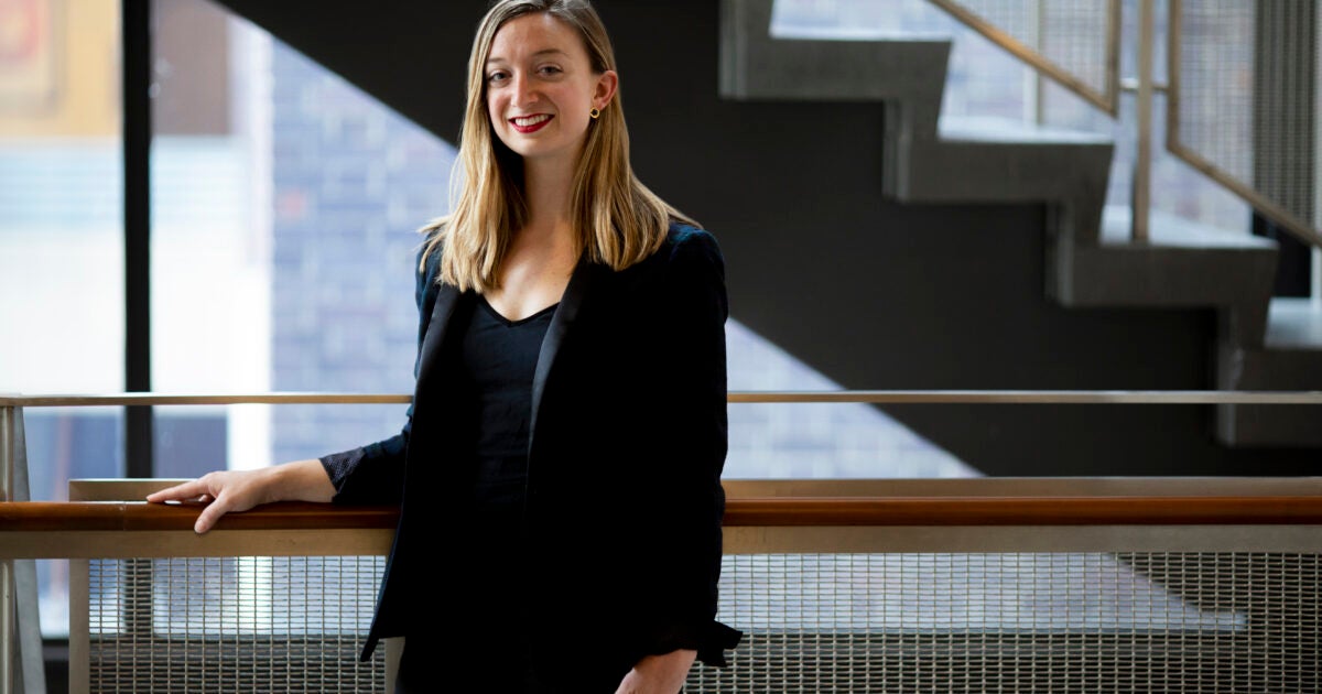 Volz, Jung win David Grossman Exemplary Clinical Student Award ...