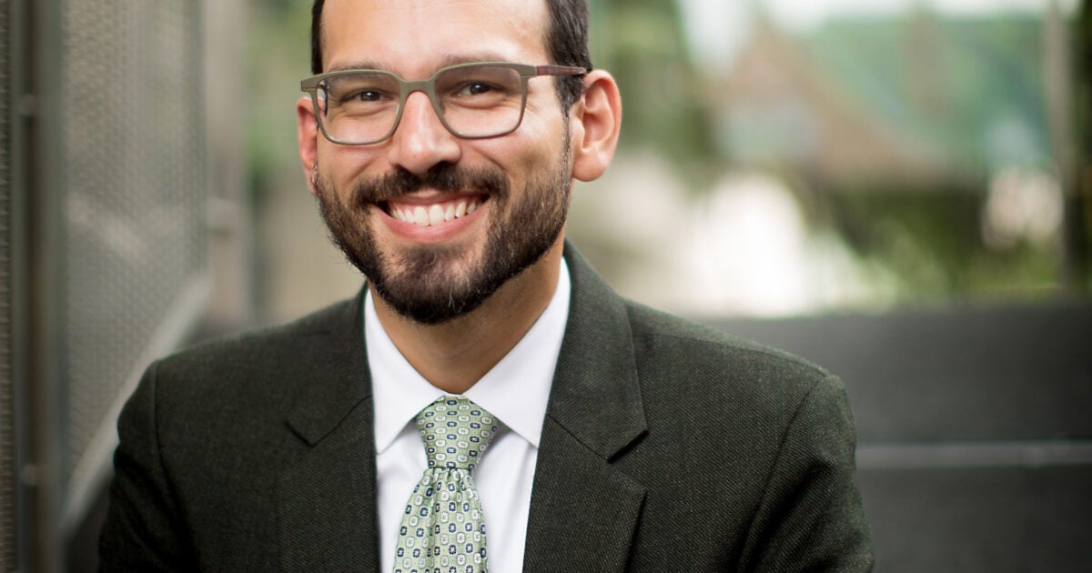 Andrew Manuel Crespo ’08 appointed professor of law at Harvard Law ...