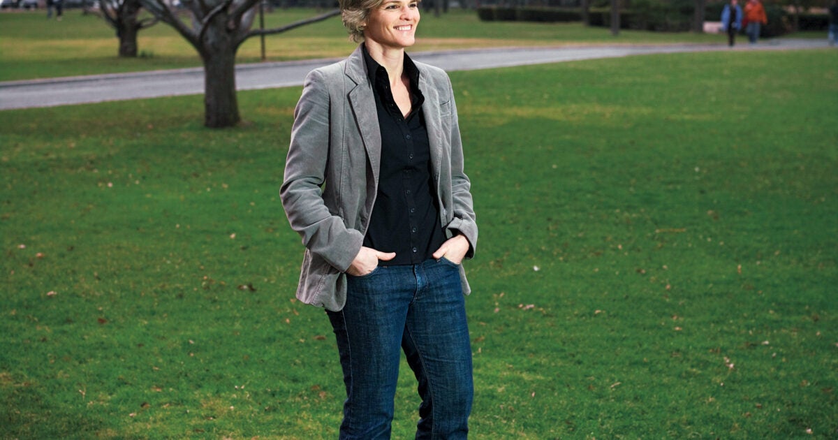 Jody Freeman named Counselor for Energy and Climate Change - Harvard ...