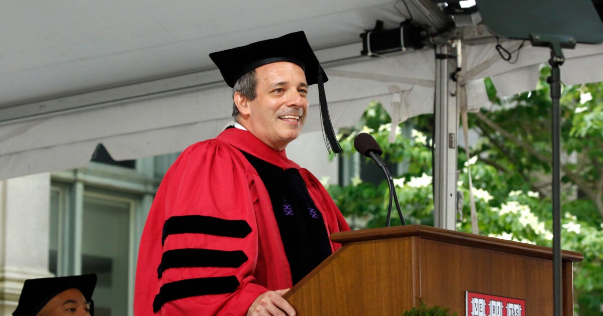 Harvard Law Dean Manning urges ‘historic’ Class of 2022 to ‘bring about ...