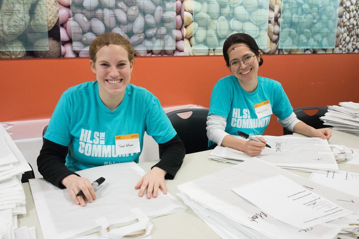 HLS faculty and staff join in 'Week of Service' - Harvard Law School ...