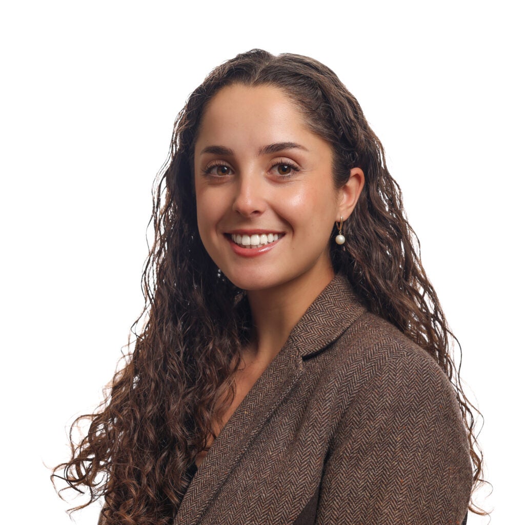 Lorea Mendiguren, Cambridge LL.M. '23 J.D. '24 - Harvard Law School ...