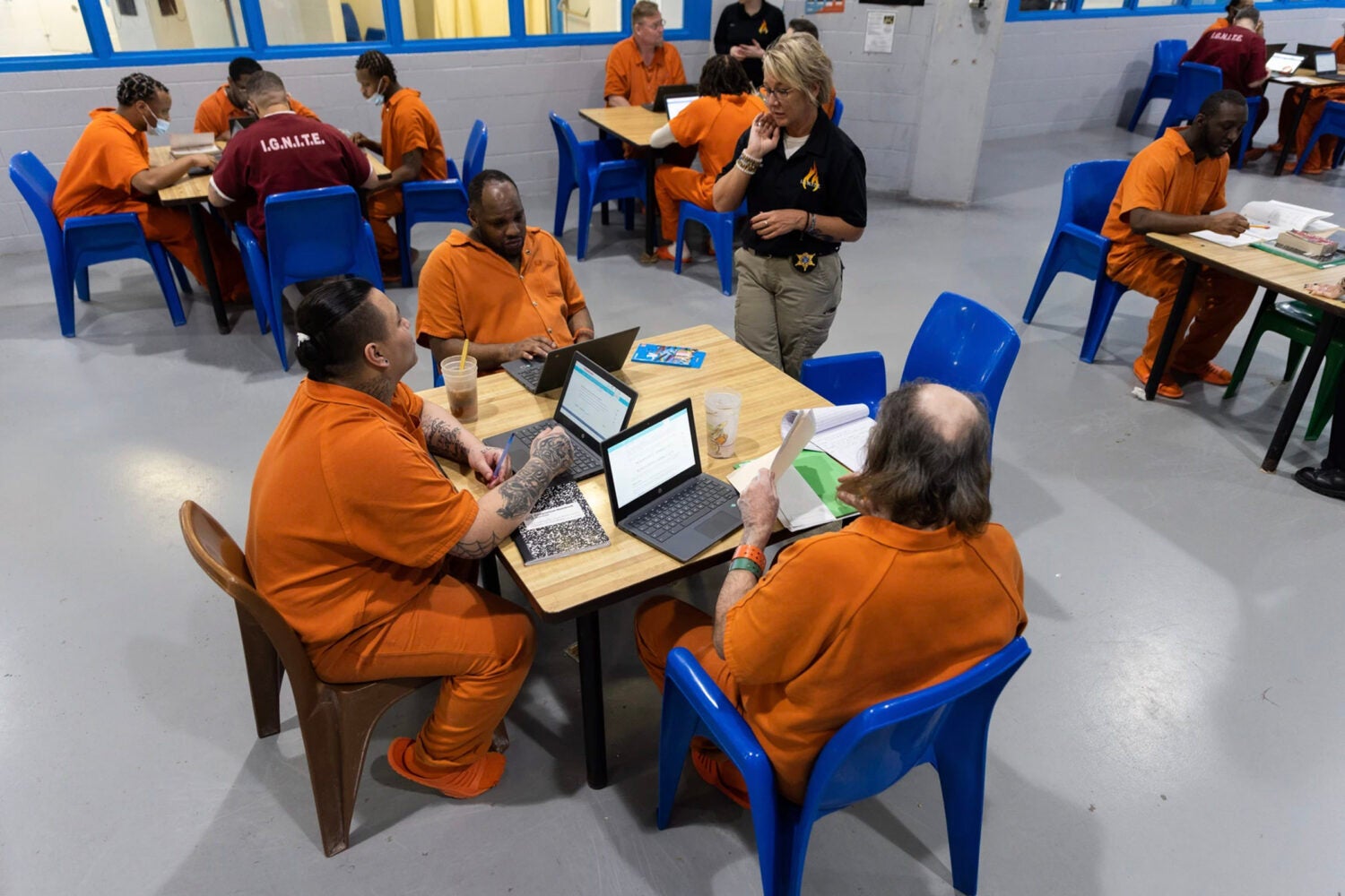 Harvard Law researcher finds positive results from jail education ...