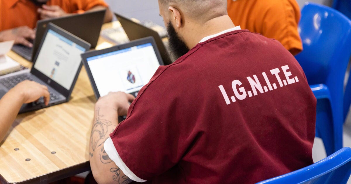 Harvard Law researcher finds positive results from jail education ...