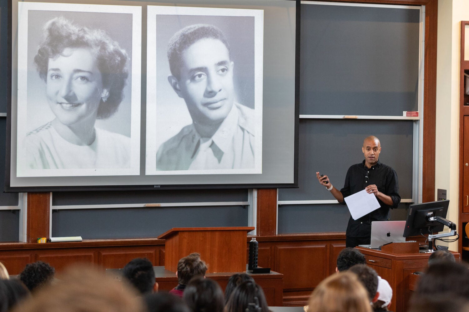 Niko Bowie to the graduating class: ‘I draw my courage from you ...