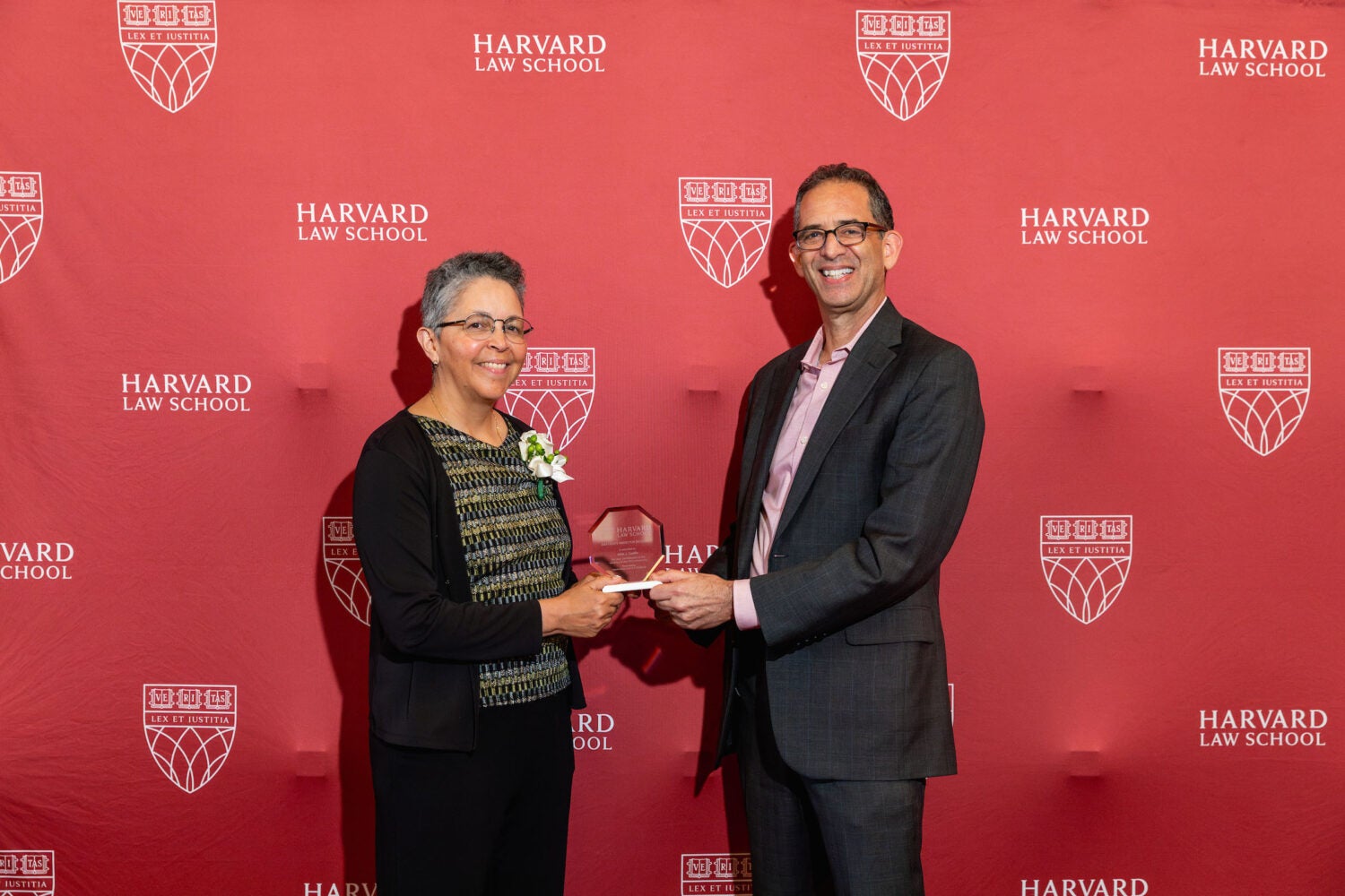 Harvard Law staff honored at 2024 Dean's Award for Excellence ceremony ...