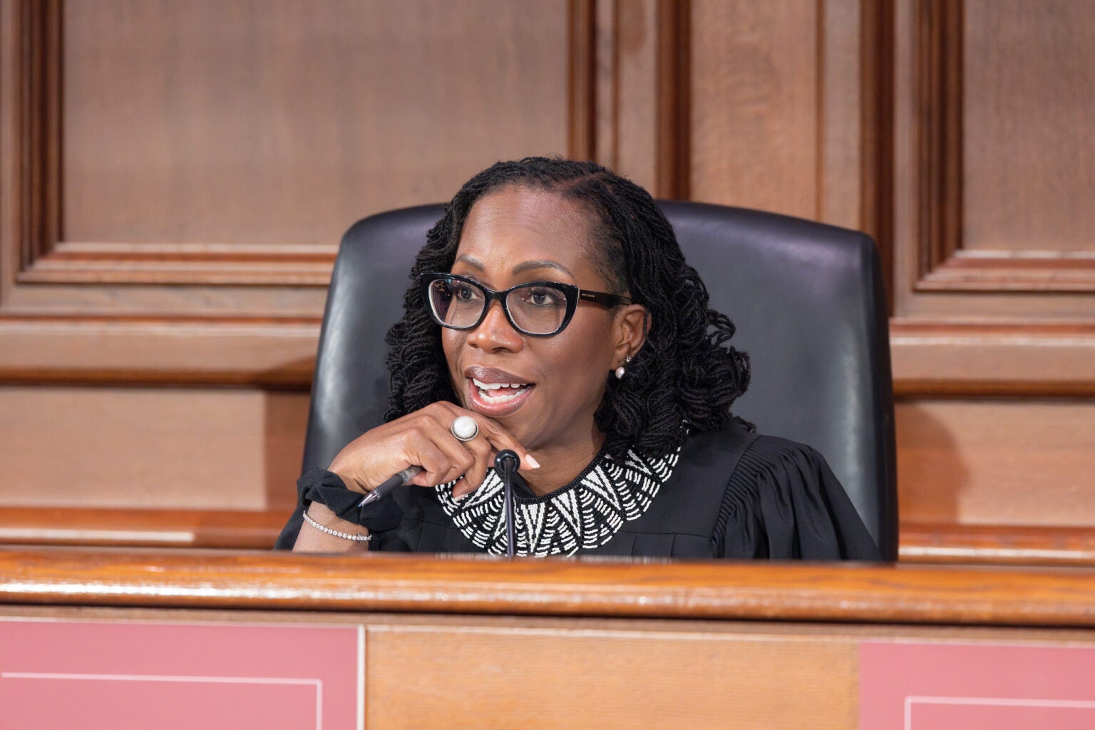 Ames Moot Court Competition takes on the Second Amendment - Harvard Law ...