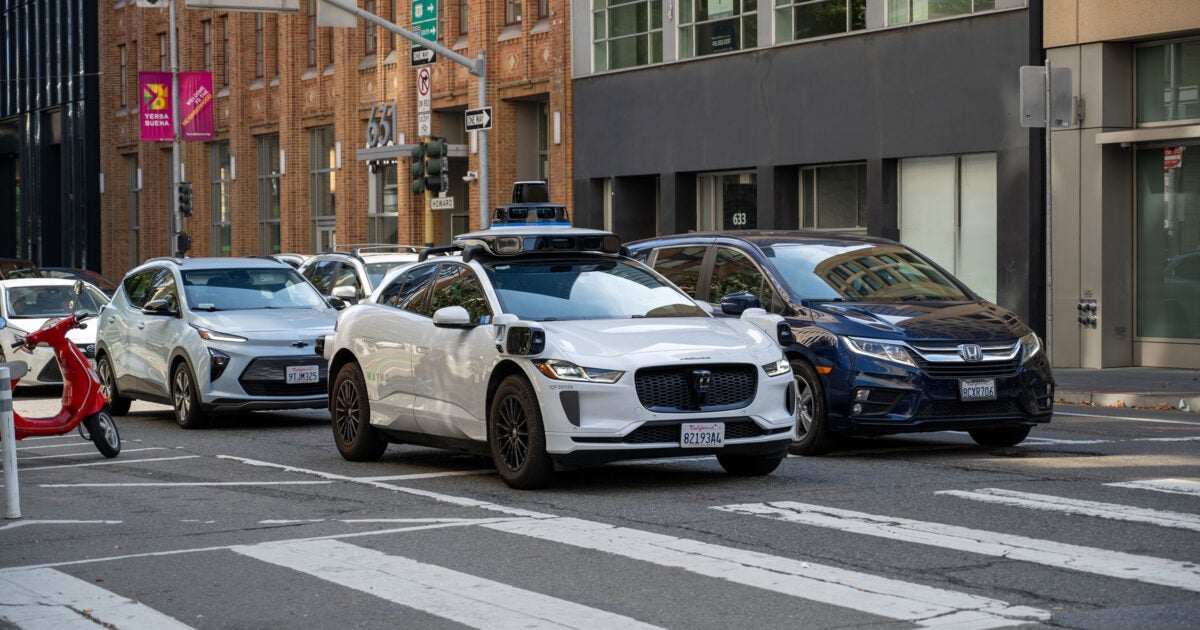 Regulating driverless cars - Harvard Law School | Harvard Law School